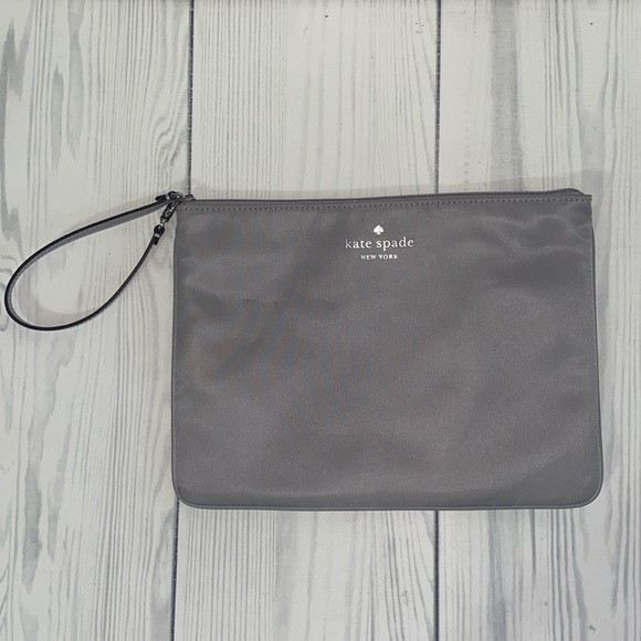 kate spade | Bags | Kate Spade Large Pouchwrislet | Poshmark